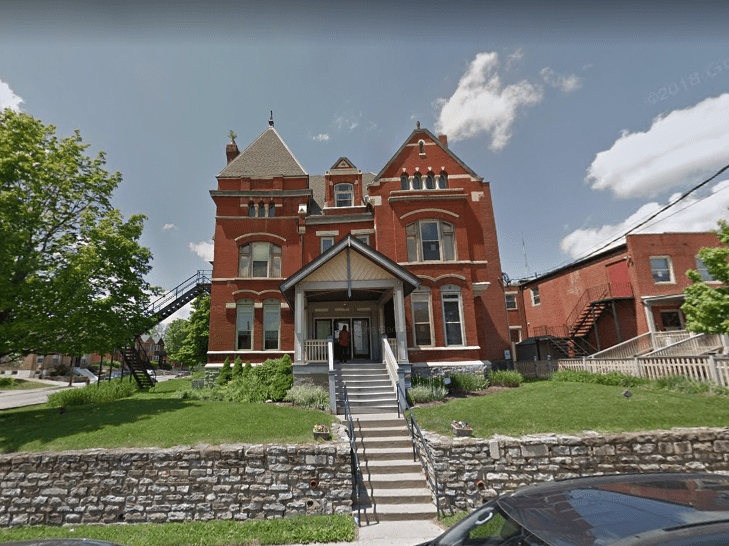 Cincinnati OH Women's Rehab Center Reviews